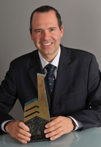 Portrait d'entreprise: SAMCON - L'habitation complète sous le même TOIT ...